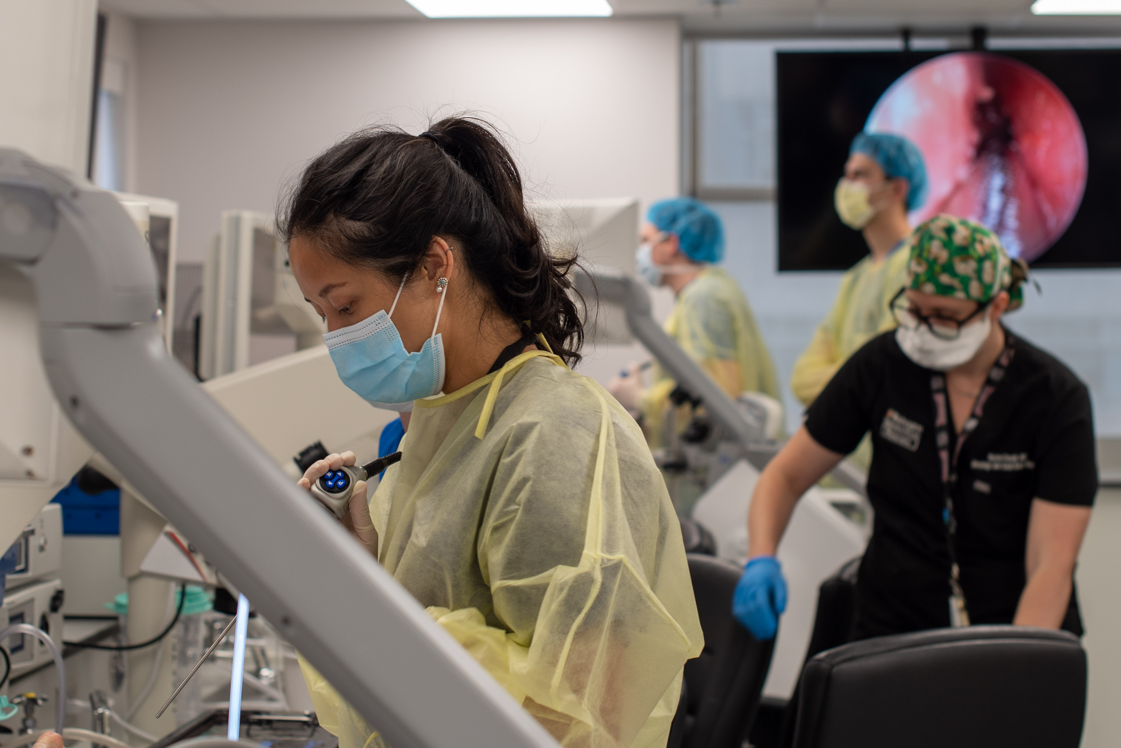 Residents gain experience in surgical simulation lab - Otolaryngology ...